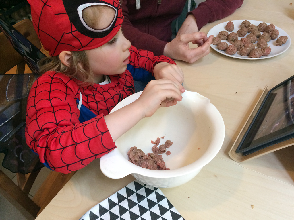 Meatballs and Magic – The Bear & The Fox