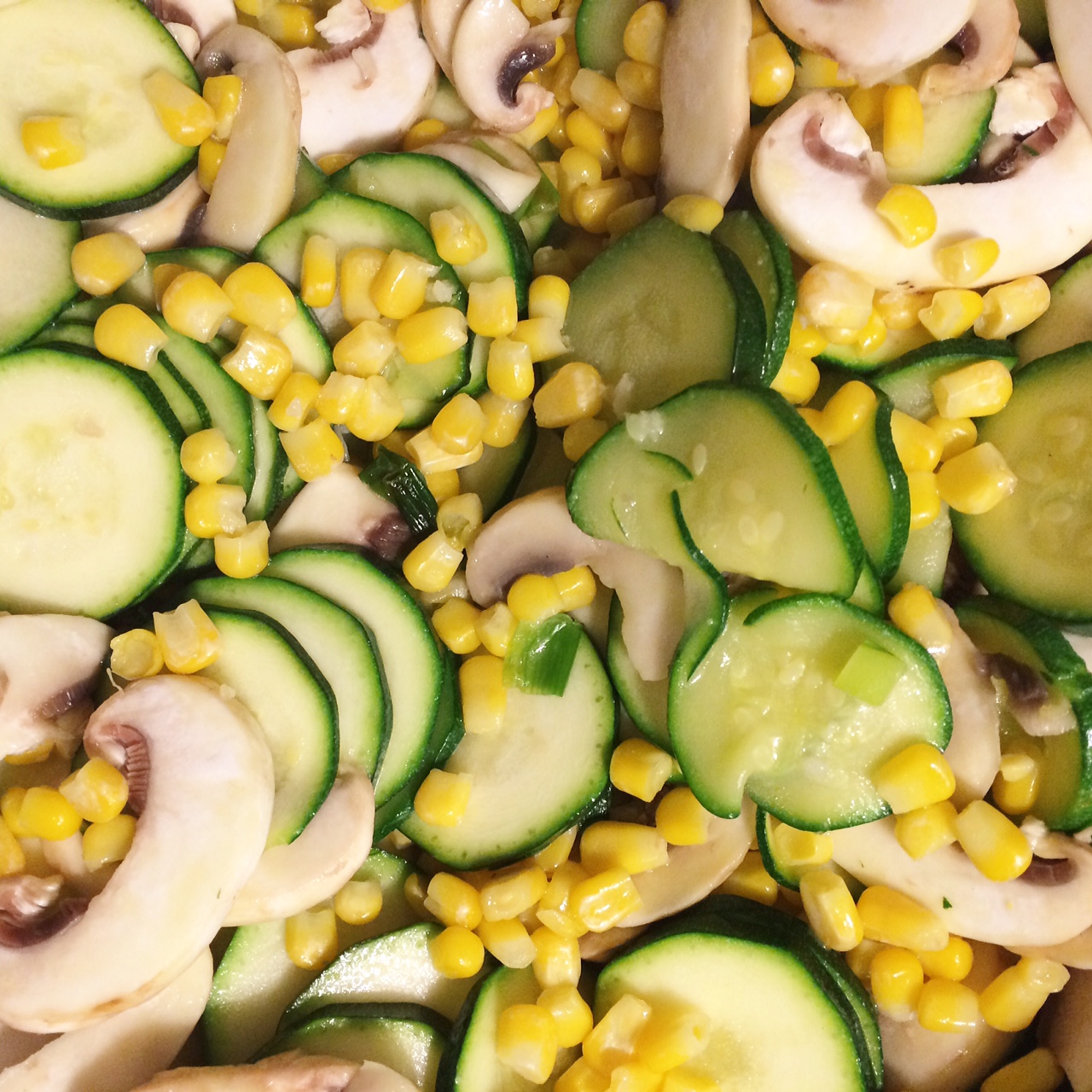 Courgette, Sweetcorn & Mushroom Bake – The Bear & The Fox