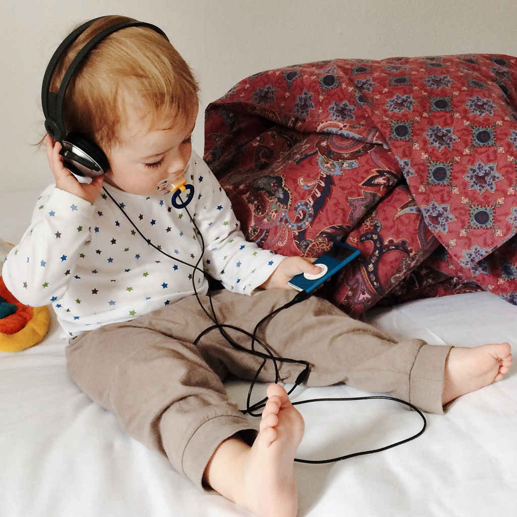 5 Tips for Nurturing Language in Kids – The Bear & The Fox