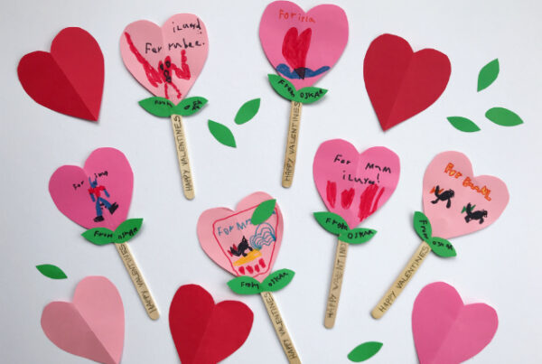 Valentines Popsicle Flowers – The Bear & The Fox