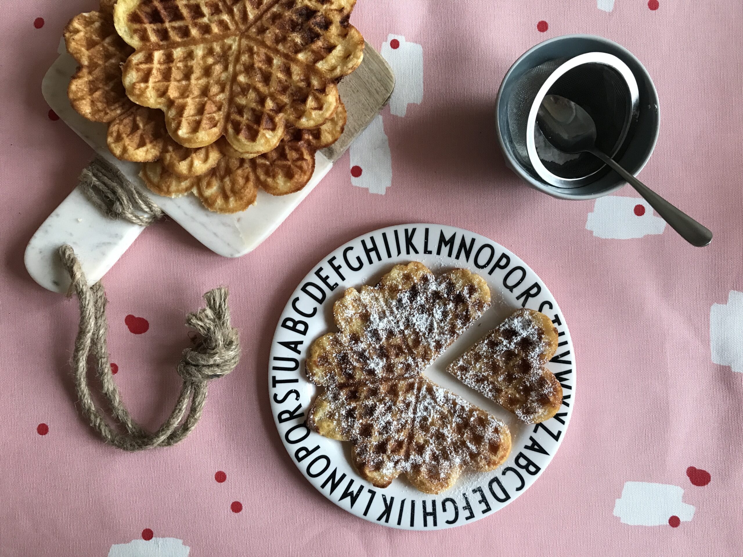 German Heart Waffles Vanilla Waffles – The Bear & The Fox