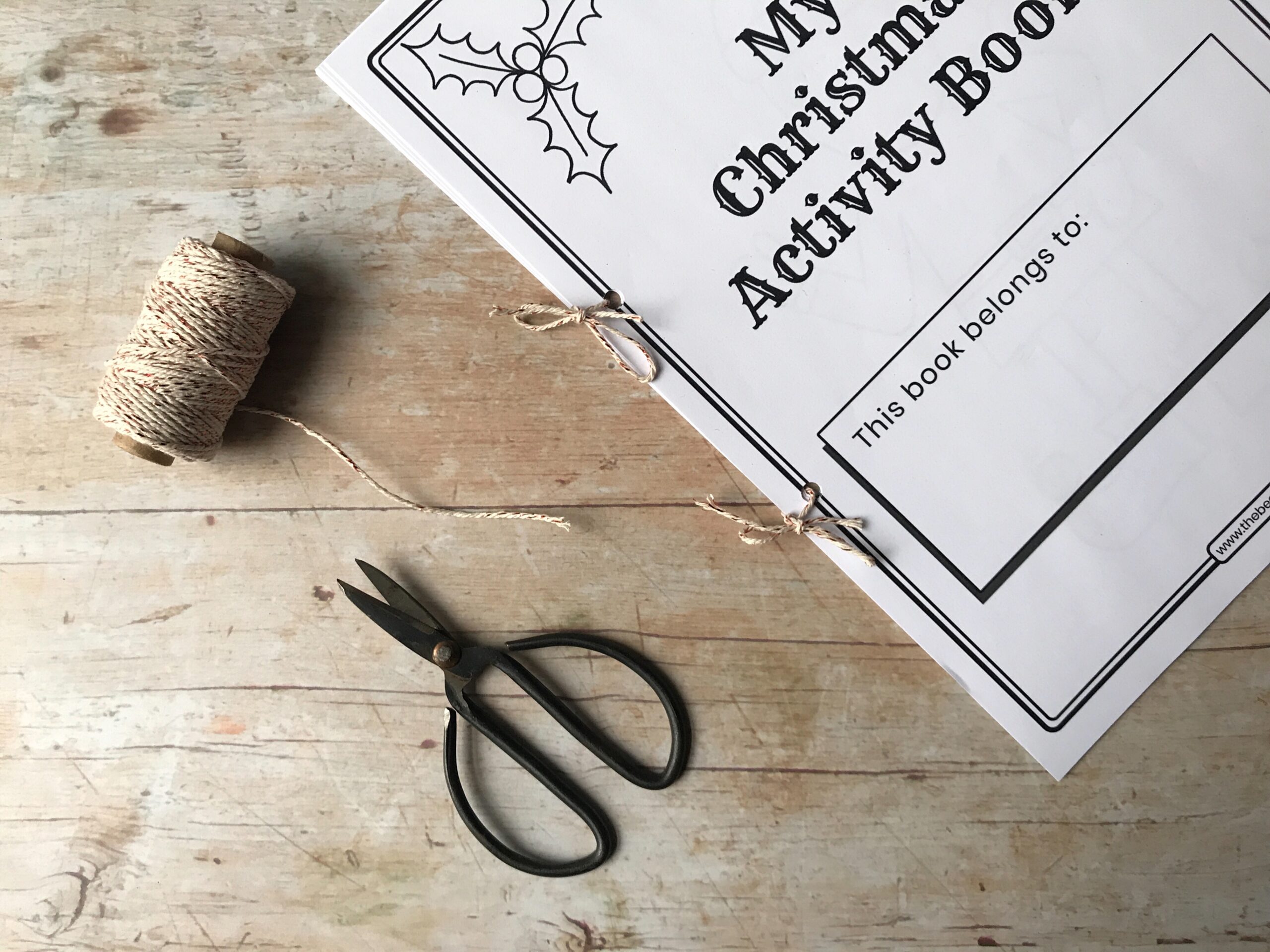 Christmas Activity Book Binding – The Bear & The Fox