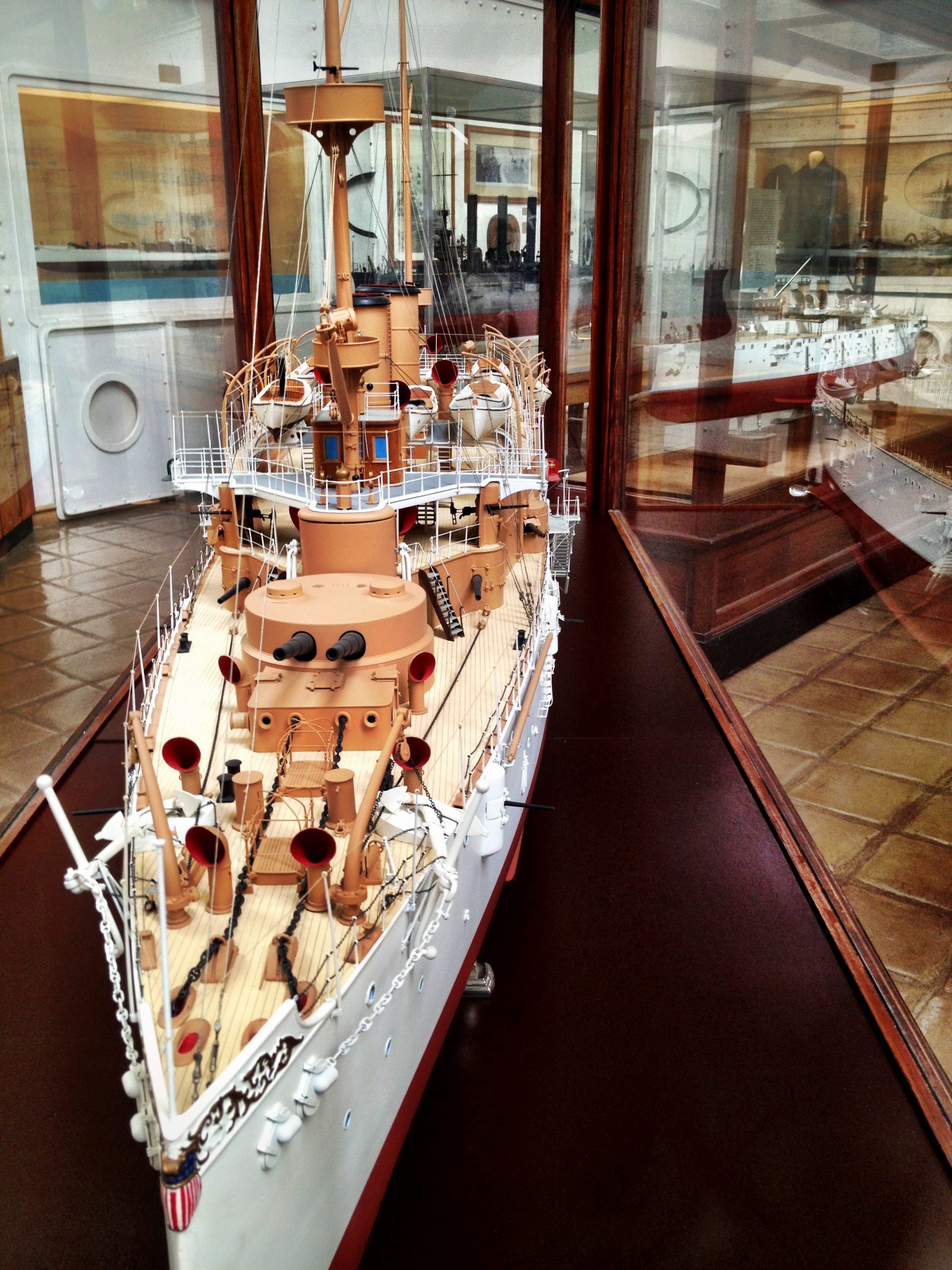 {USA} The National Museum of the U.S. Navy – The Bear & The Fox