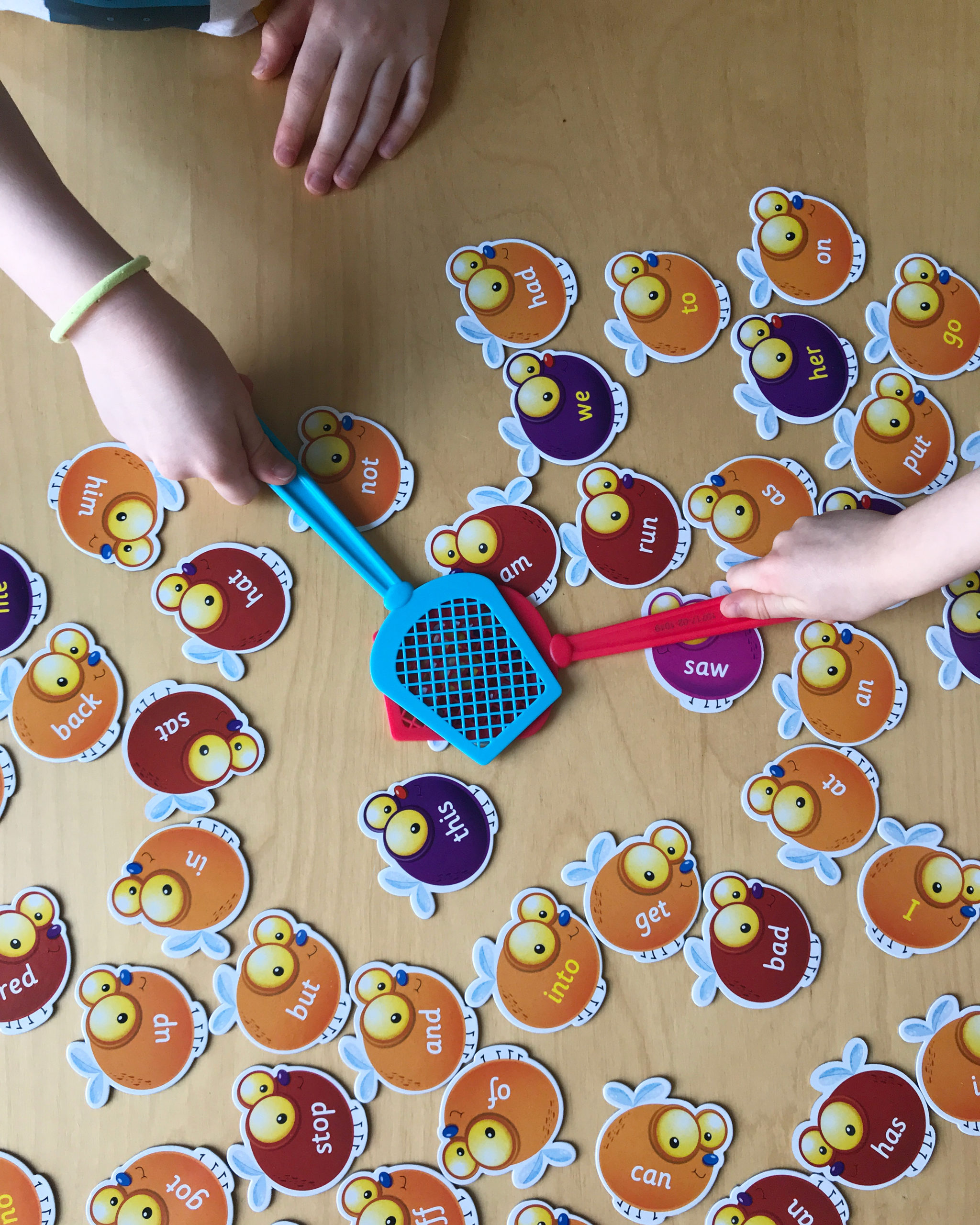 Playing Sight Word Swat 03 – The Bear & The Fox