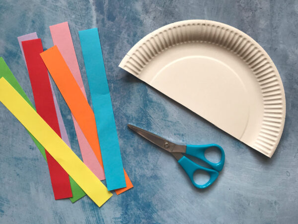 Paper Plate Rainbow Cloud – The Bear & The Fox