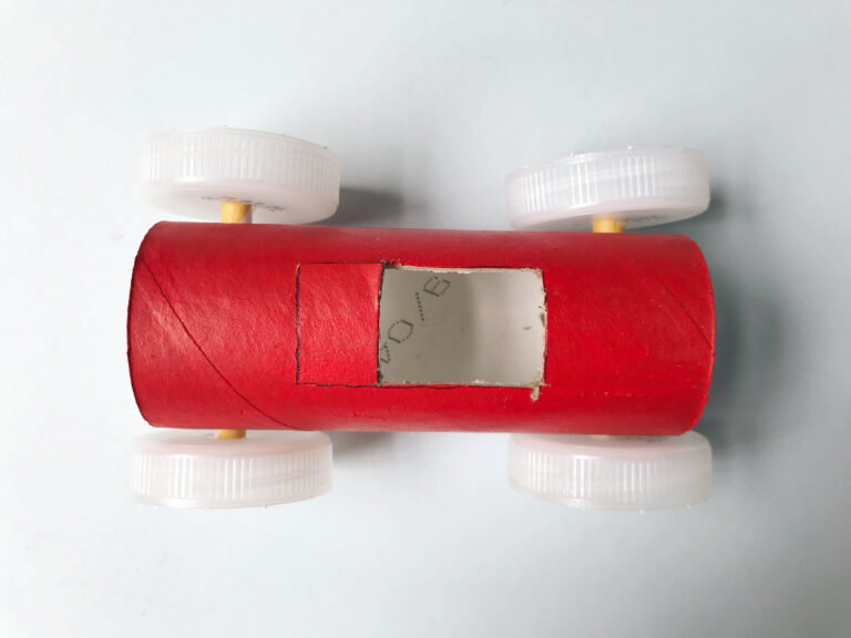 Recycled Toilet Roll Cars – The Bear & The Fox