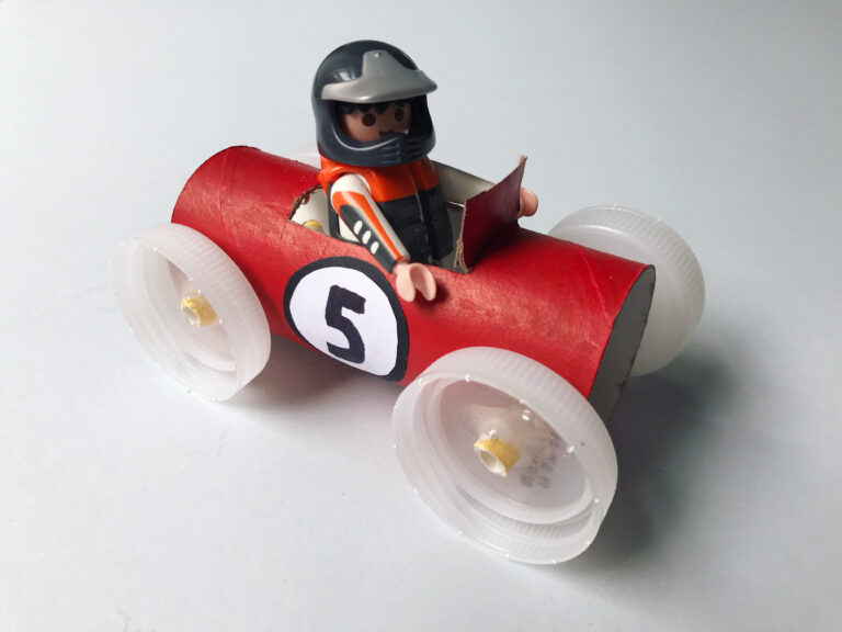 Recycled Toilet Roll Cars – The Bear & The Fox