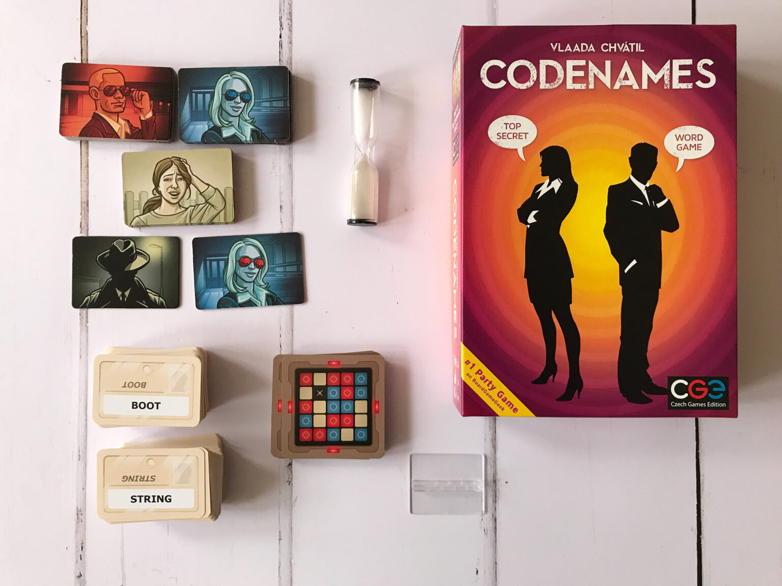 Review: Codenames Game [AD] – The Bear & The Fox