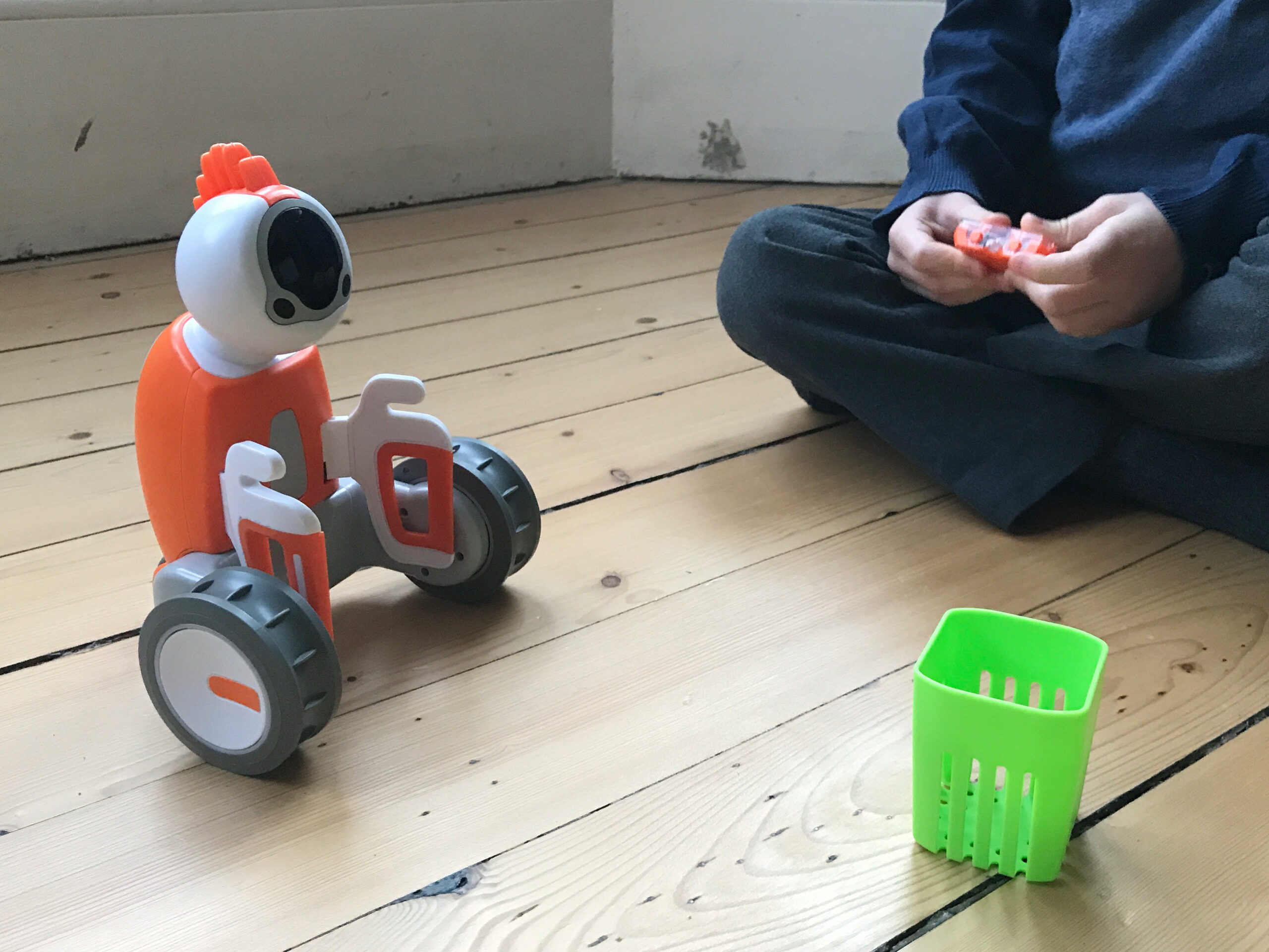 Hexbug Mobots Fetch Action – The Bear & The Fox