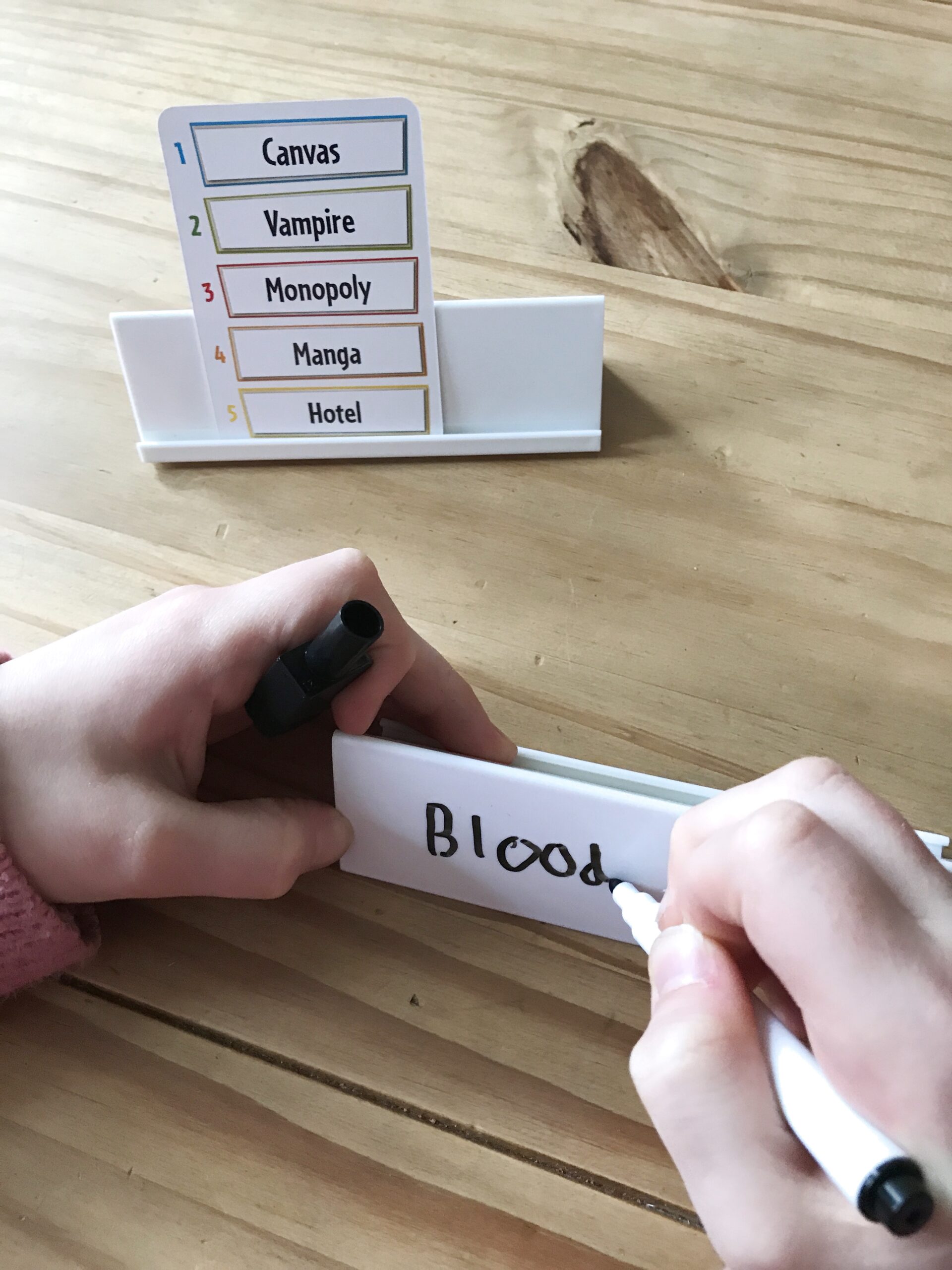 Review: ‘Just One’ Game [AD] – The Bear & The Fox