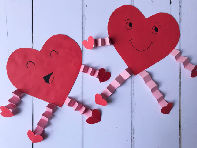 Heart Character Valentines Day Card – The Bear & The Fox