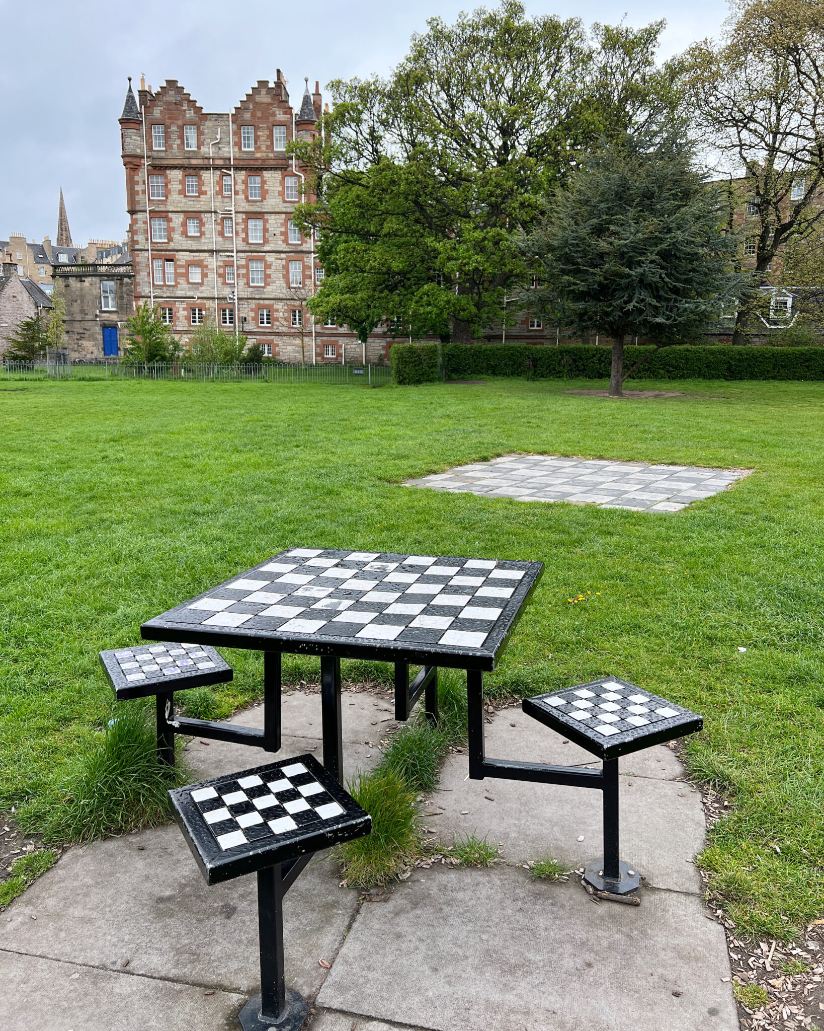 {Edinburgh} Fun for all ages at East Meadows Playpark – The Bear & The Fox