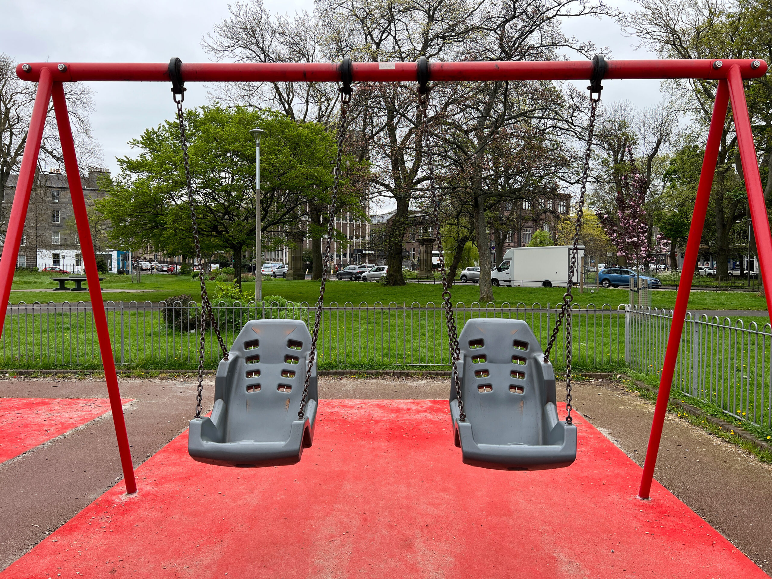 {Edinburgh} Fun for all ages at East Meadows Playpark – The Bear & The Fox