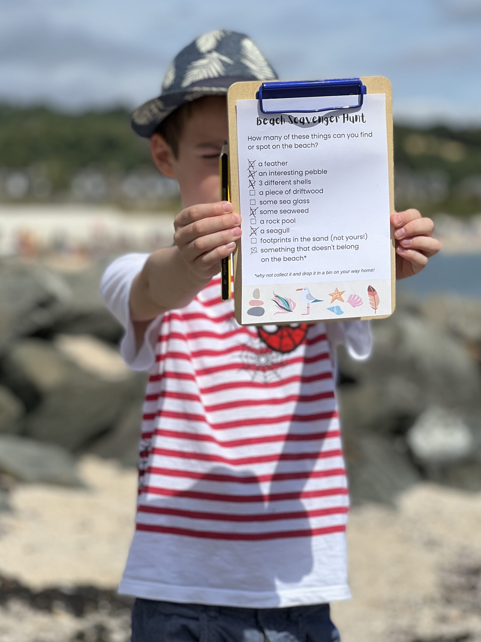 Free Printable Beach Scavenger Hunt – The Bear & The Fox