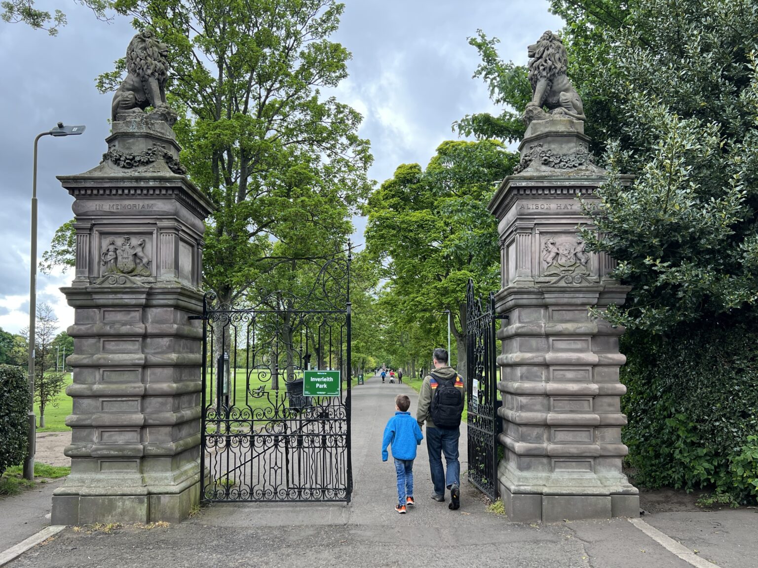 {Edinburgh} Inverleith Park Playground – The Bear & The Fox