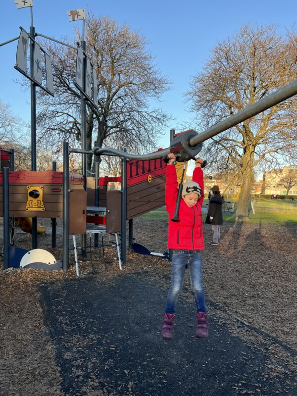 {Edinburgh} Leith Links Play Park – The Bear & The Fox