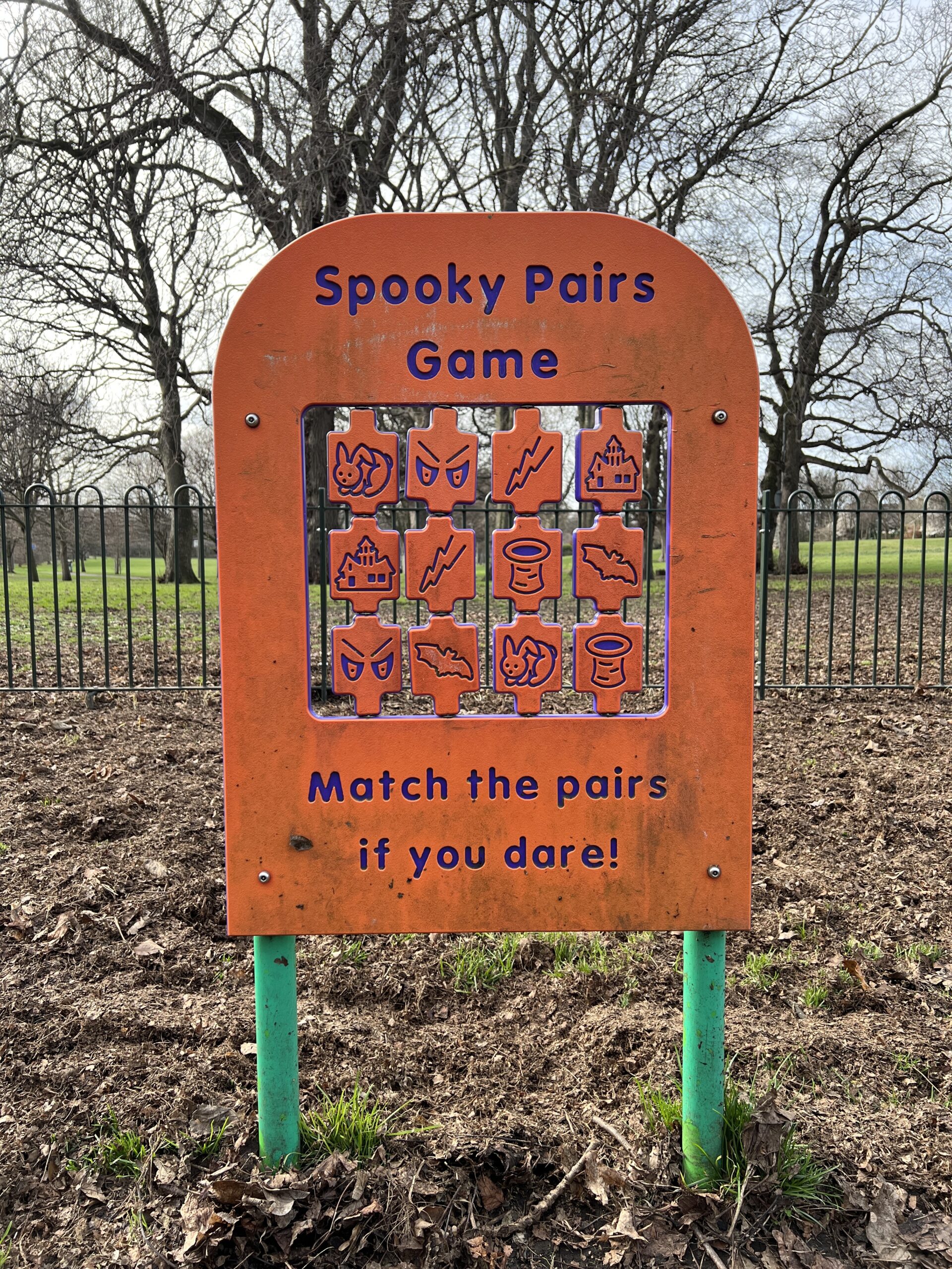 {Edinburgh} Pilrig Park Play Areas – The Bear & The Fox
