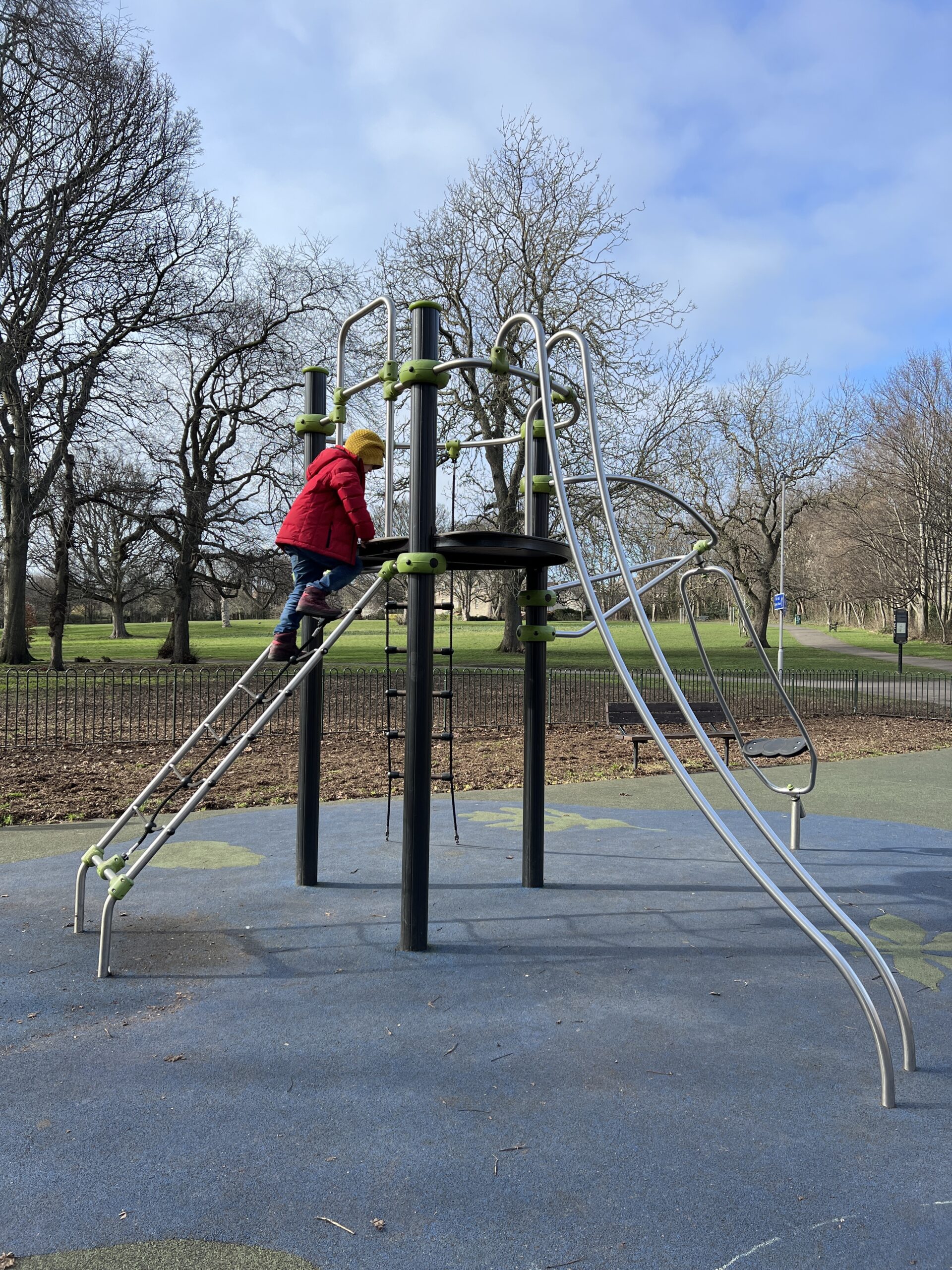{Edinburgh} Pilrig Park Play Areas – The Bear & The Fox