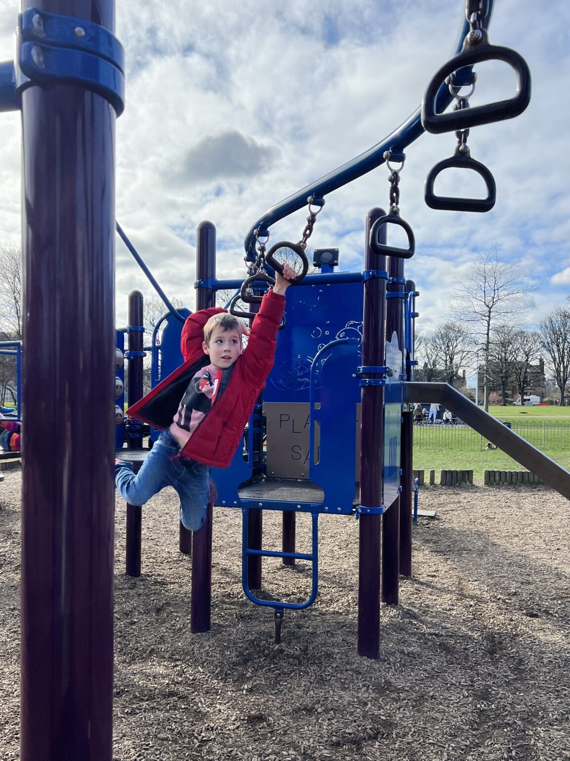 {Edinburgh} Victoria Park Playground – The Bear & The Fox
