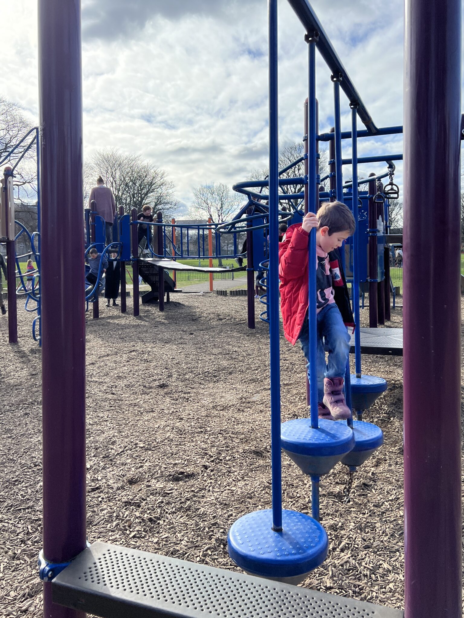 {Edinburgh} Victoria Park Playground – The Bear & The Fox