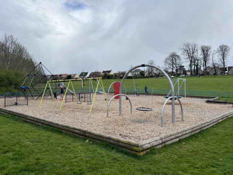{Edinburgh} Fairmilehead Park Playground – The Bear & The Fox