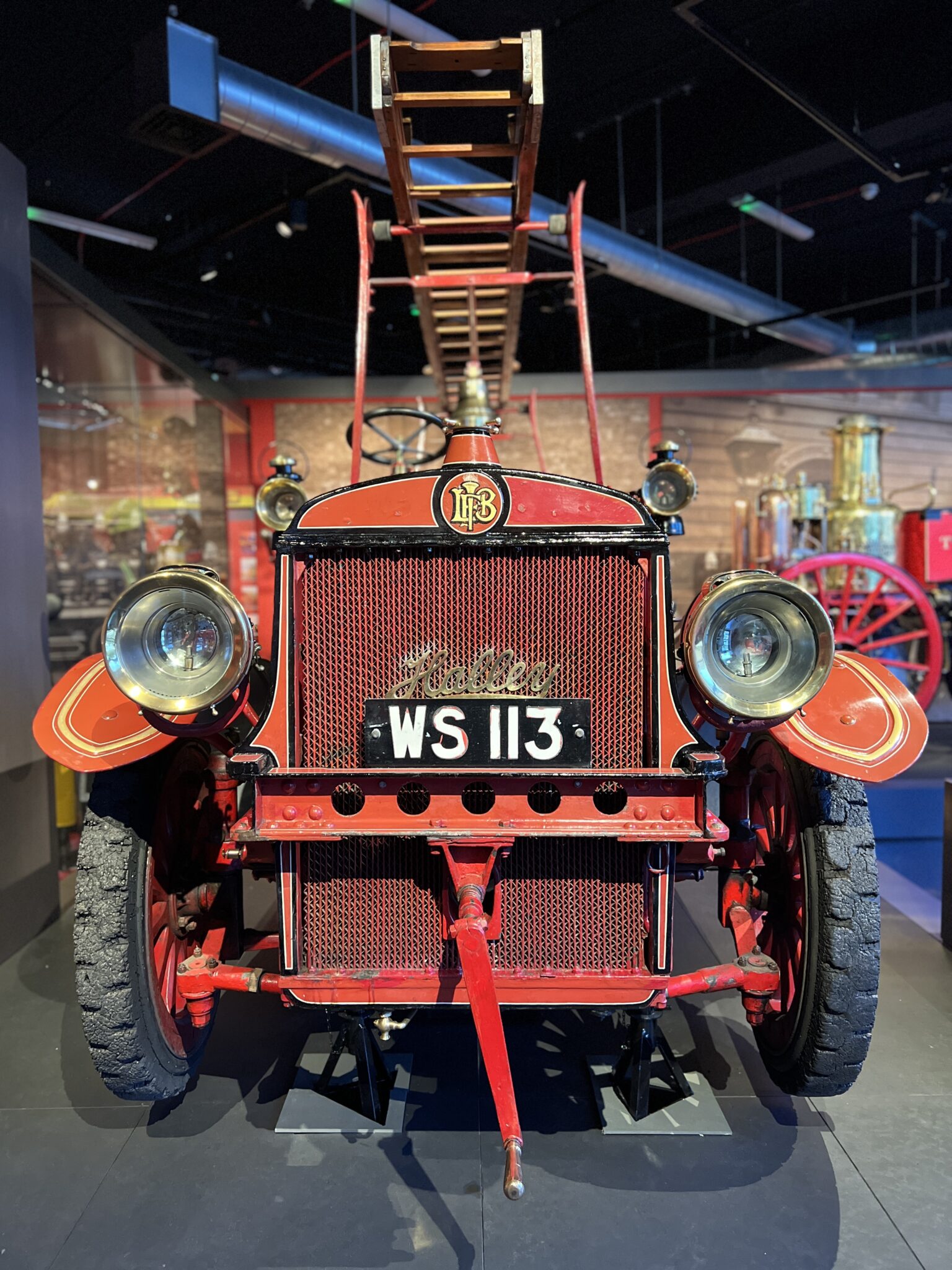 {Edinburgh} Museum of Scottish Fire Heritage – The Bear & The Fox