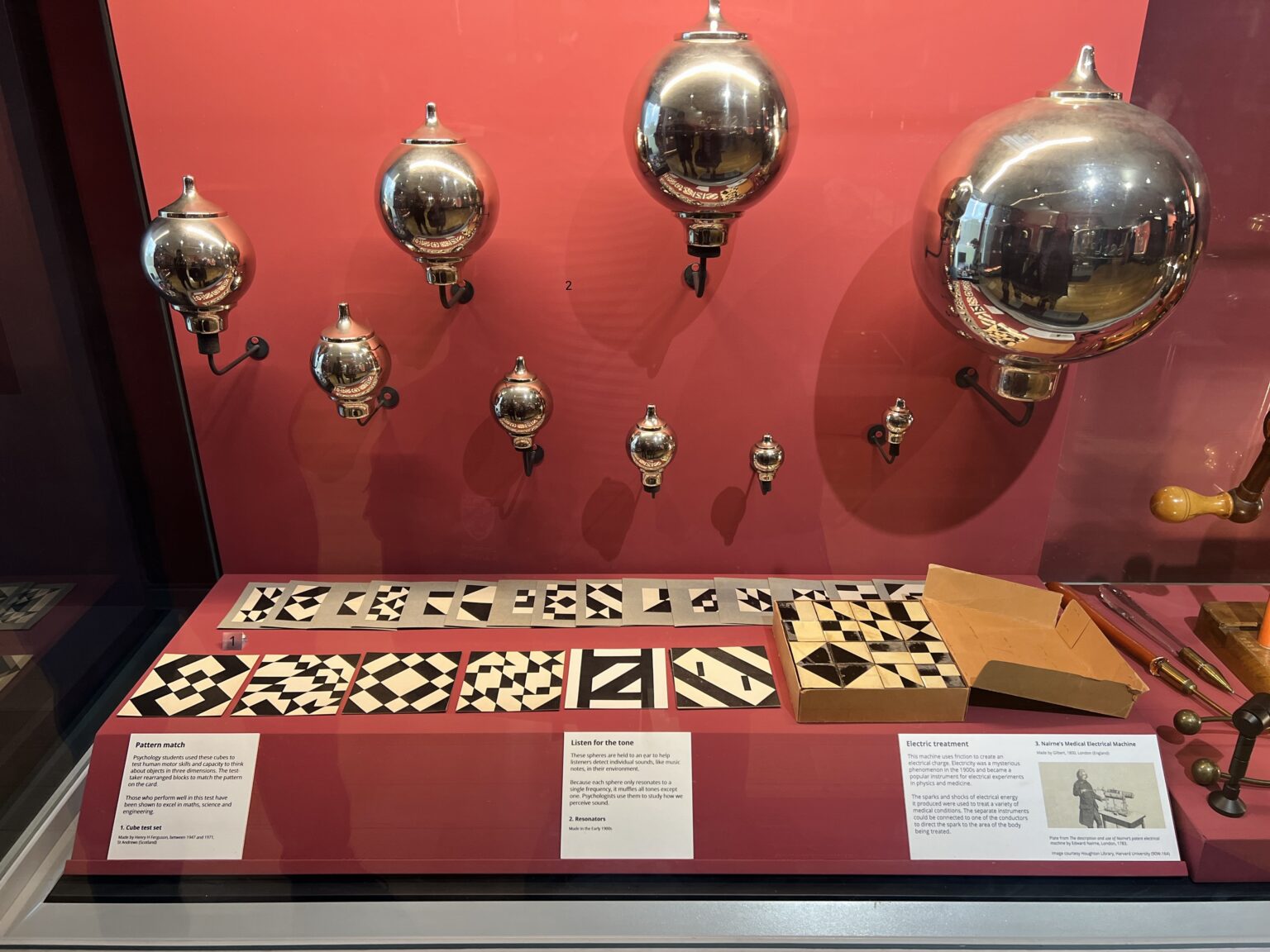 {Scotland} The Wardlaw Museum with Kids – The Bear & The Fox