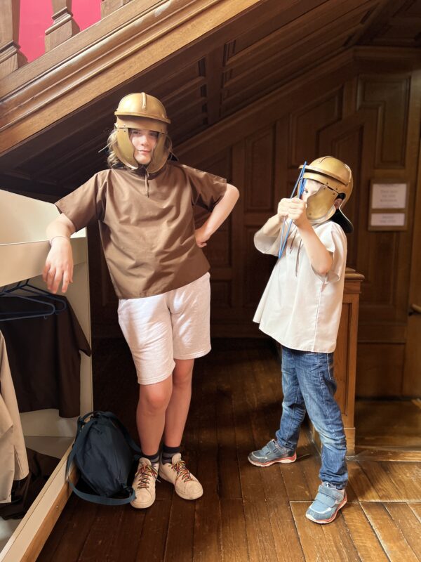 {Scotland} A Day Out at Callendar House & Park – The Bear & The Fox