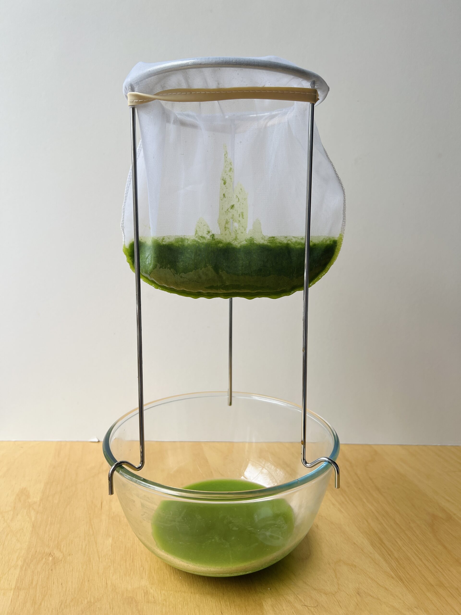 Wild Garlic Oil – The Bear & The Fox