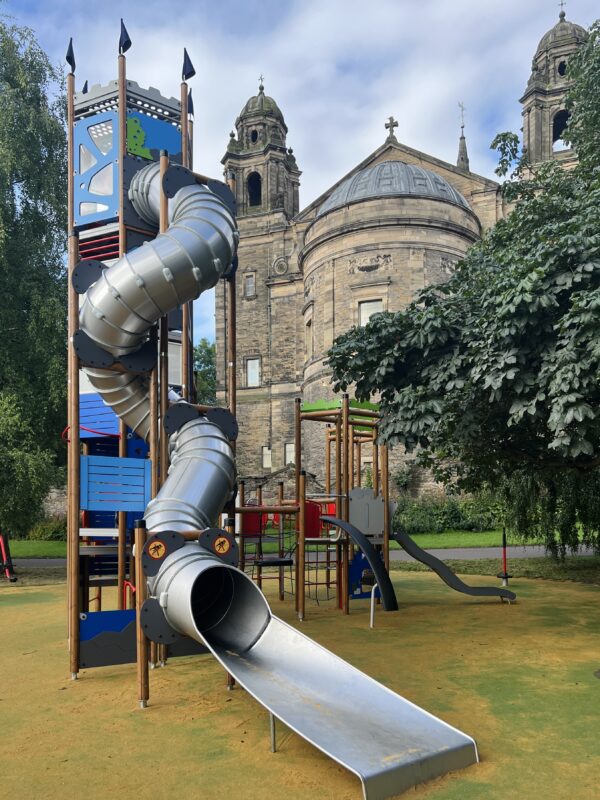 {Edinburgh} Princes Street Gardens Playground – The Bear & The Fox