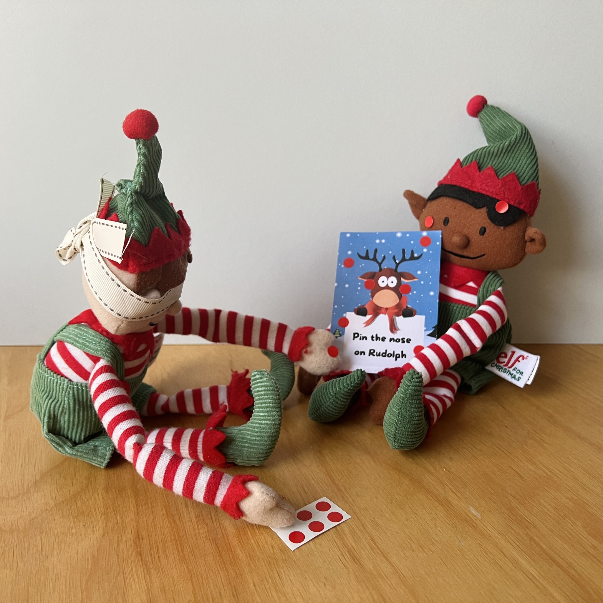 Elf on the Shelf – Yay or Nay? – The Bear & The Fox