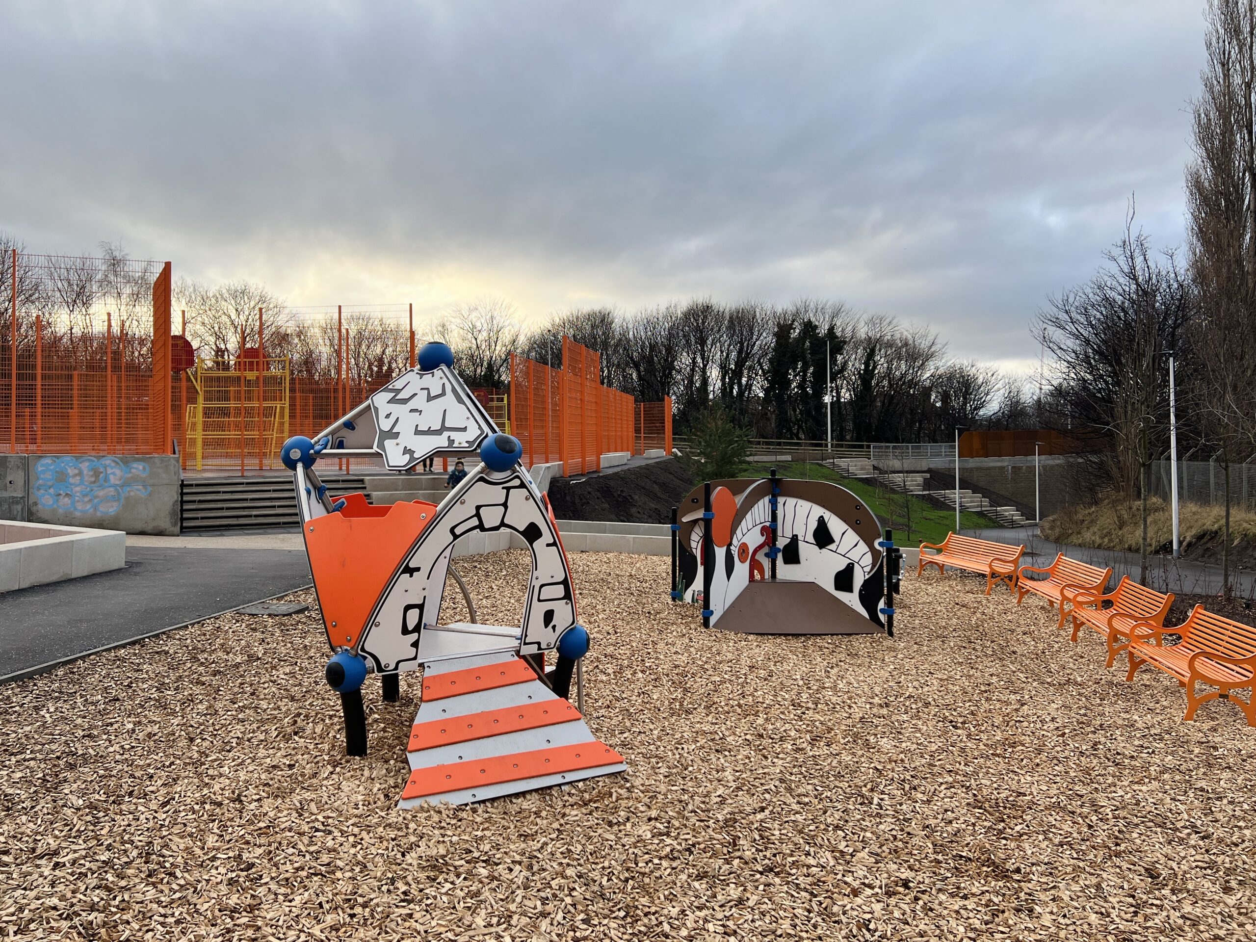{Edinburgh} Dalry Community Park – The Bear & The Fox